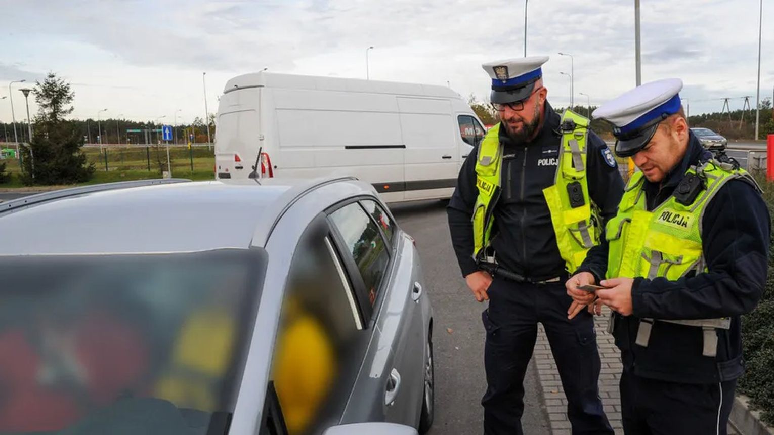 Tak wygląda konfiskata aut, motocykli i traktorów pijanym kierowcom. Parkingi są pełne, przepisy ...